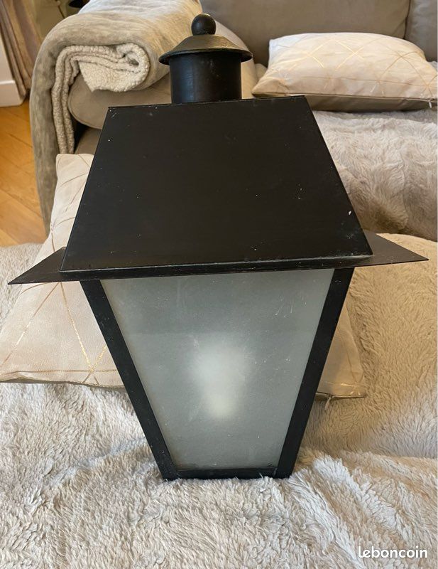 Lanterne plate noire - Bricolage