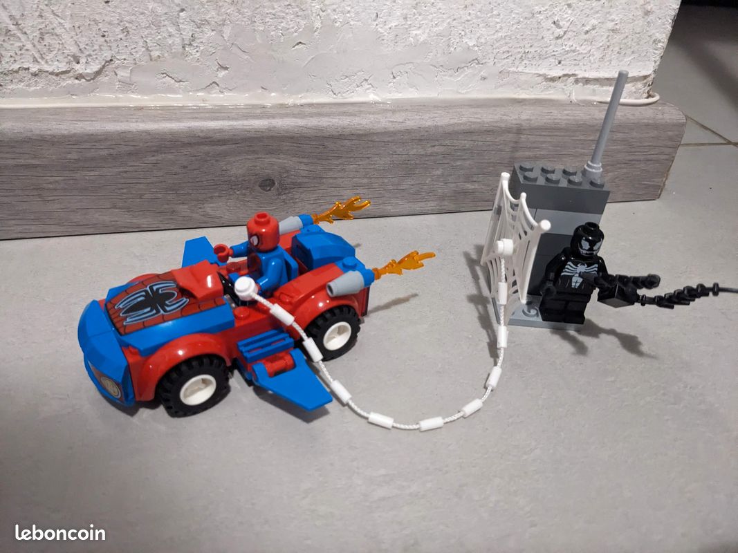 Lego Spider-Man 10665 Spider-Car Pursuit - Jeux & Jouets