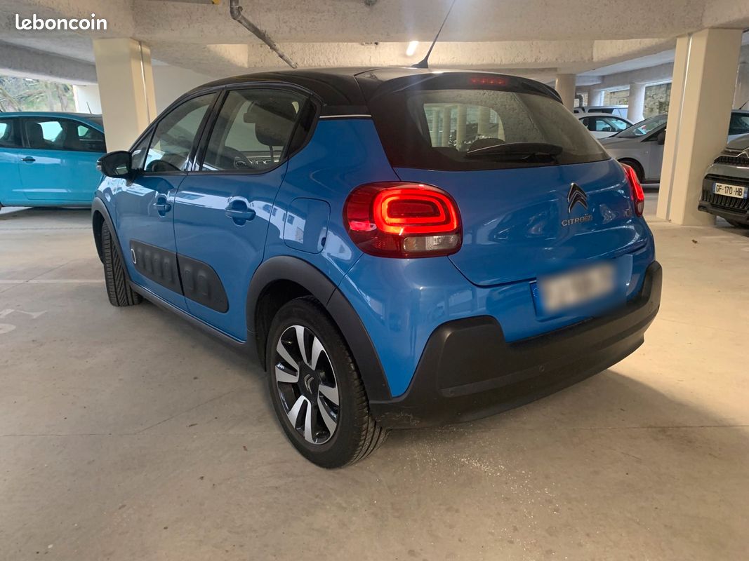 C3 1.2 puretech 82 SHINE - sièges chauffants - Voitures