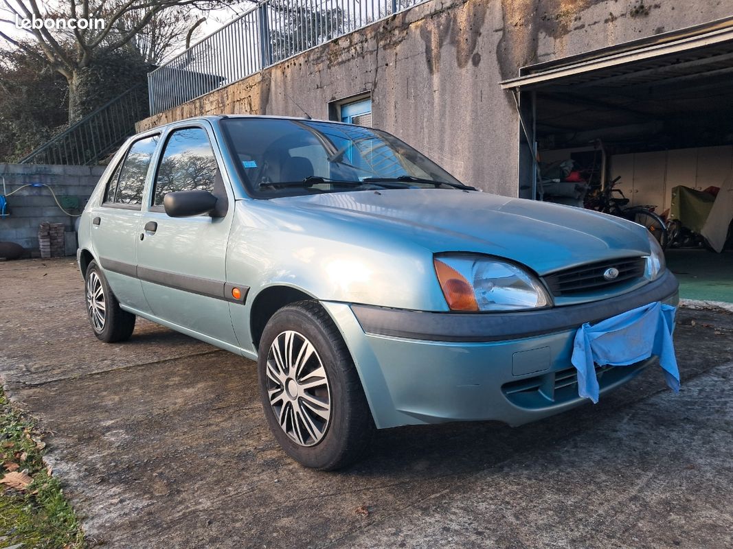Ford fiesta IV phase 2 - Voitures