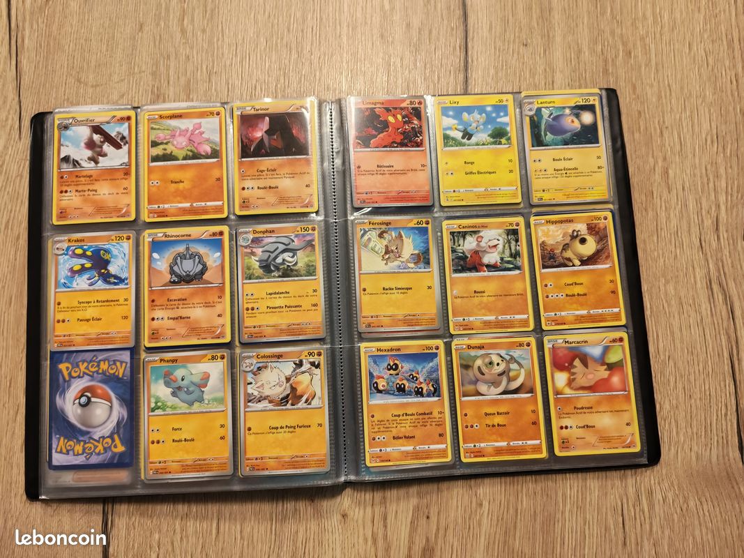 Classeur Pokémon avec 148 cartes - Collection