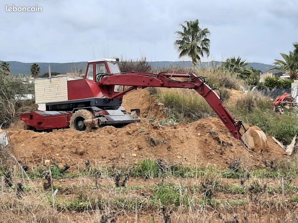 Pelle poclain d'occasion - BTP - Chantier gros-oeuvre - leboncoin