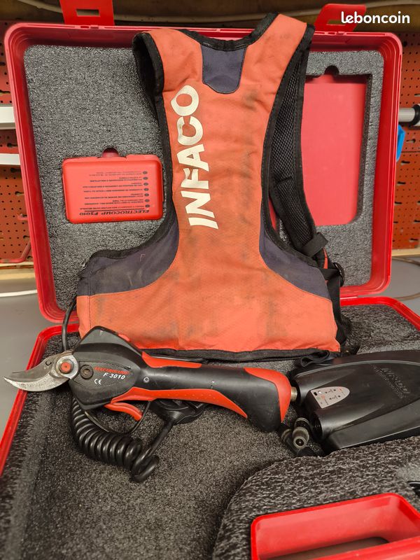 Sécateur électrique infaco 3010 exl état lame neuve - Matériel agricole