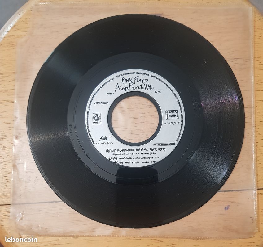 1 DISQUE VINYLE 45T RARE collectionneur - CD - Musique