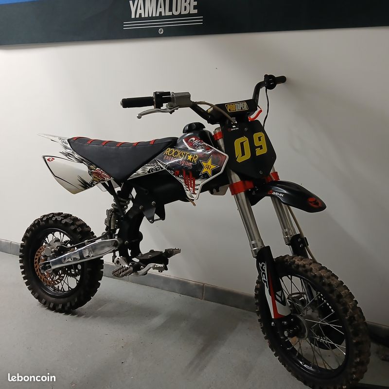 Ycf 150 classic - Motos