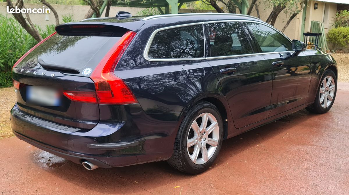 Volvo v90 d3 - Voitures