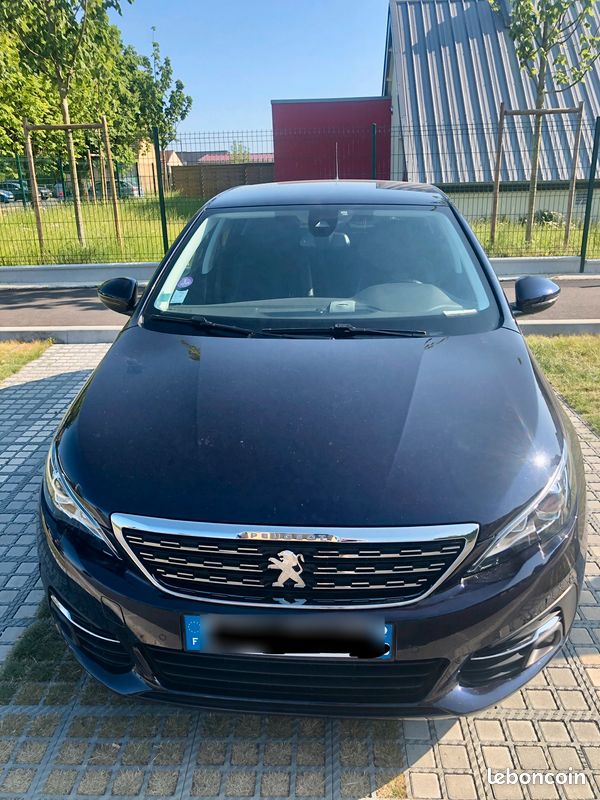 PEUGEOT 308 Essence 1,2 PureTech 110ch S&S BVM5 Active Bleu Foncé ...