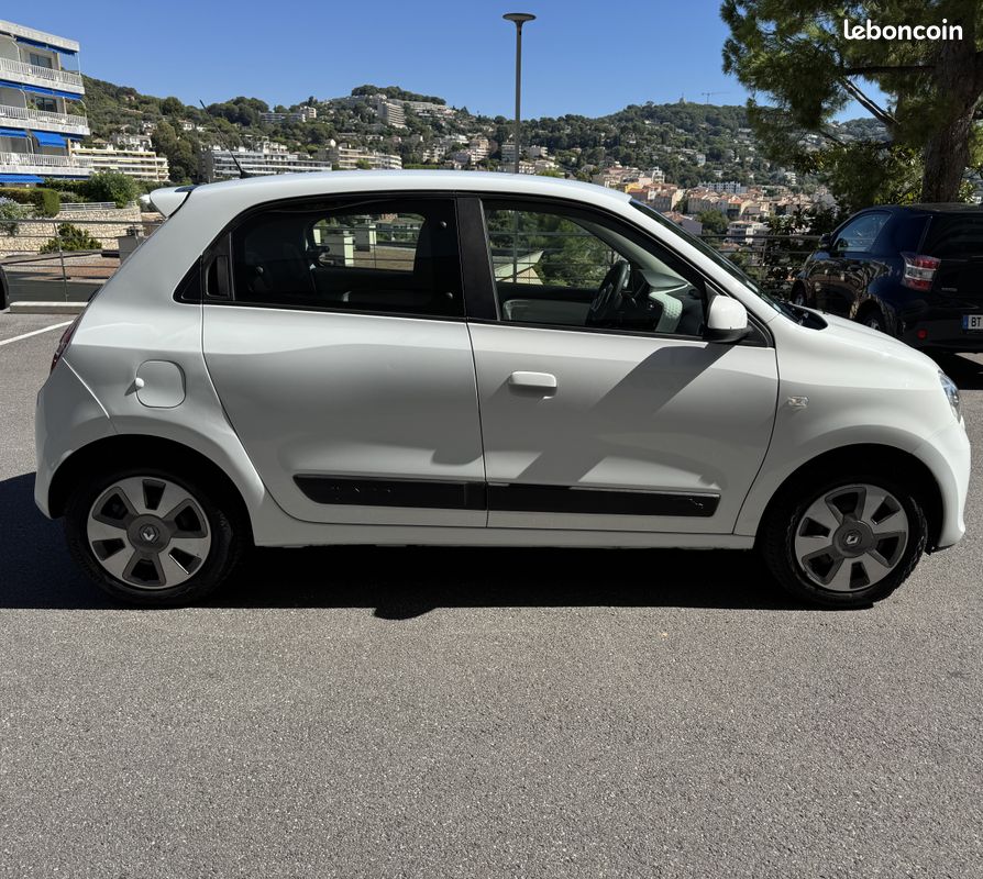Renault Twingo III 0.9 TCe 90 Zen – Essence – 2017 – 105 767 km - Voitures