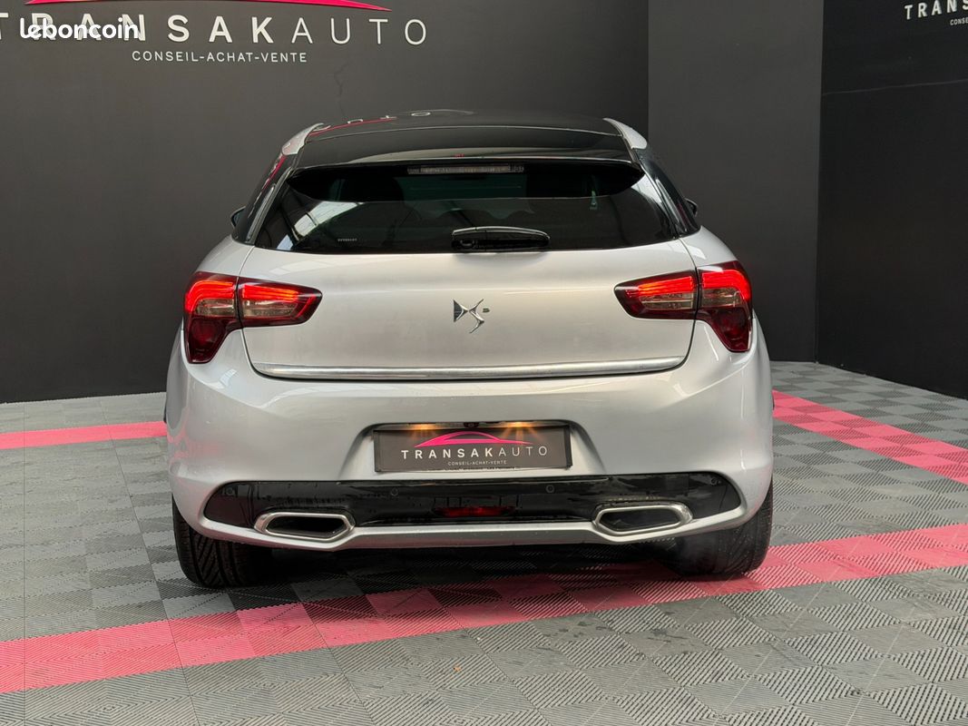 CITROEN DS5 2.0 HDi 163 Sport Chic Kit Distri 12/2024 - Voitures