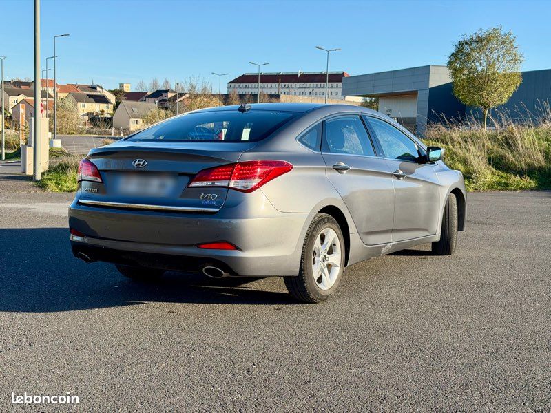 Essai Hyundai I40 1 7 Crdi 115ref