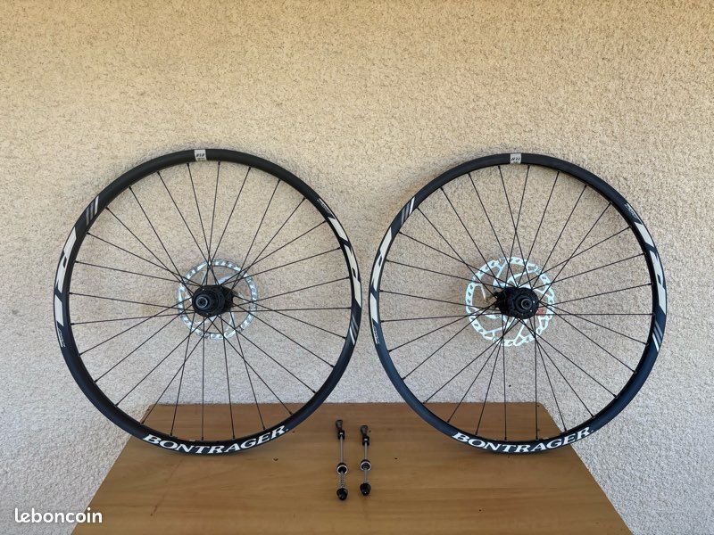 Roues BONTRAGER RL PRO 26 pouces - Équipements vélos