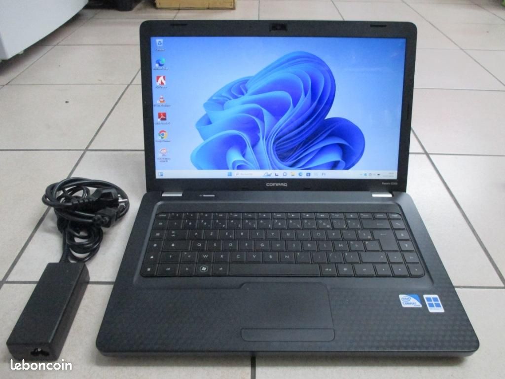 Ordinateur Portable Compaq 15,6 pouces (E46) - Ordinateurs