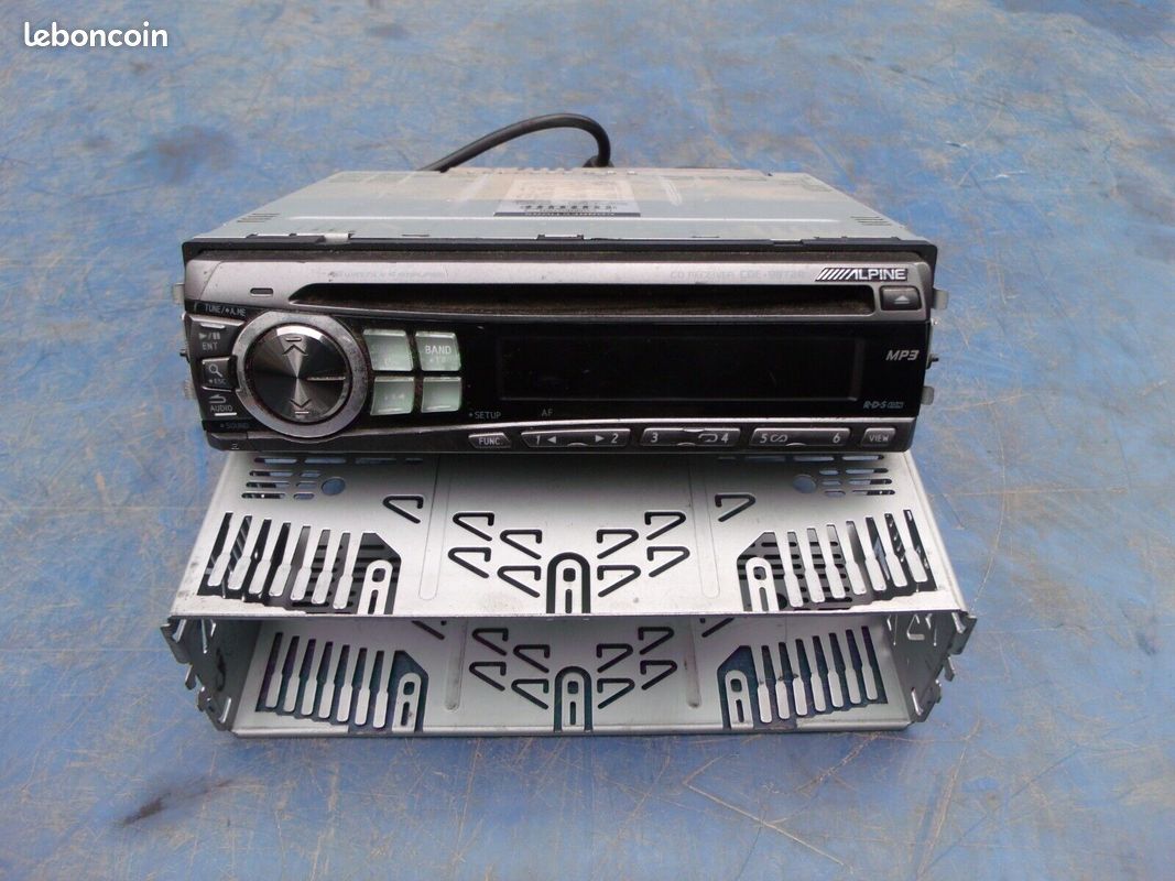 Auto radio Alpine CDE-9872R - Équipement auto