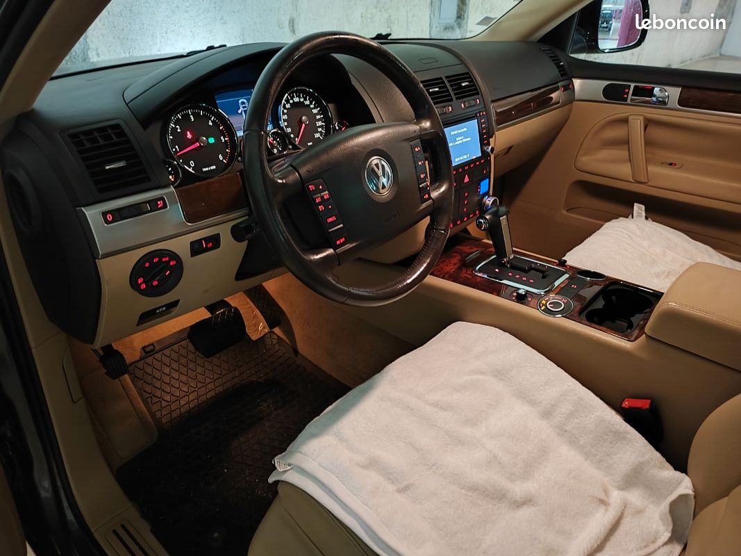 Volkswagen Touareg - Voitures