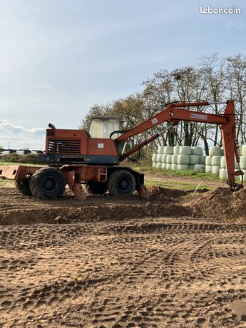 Pelle poclain d'occasion - BTP - Chantier gros-oeuvre - leboncoin