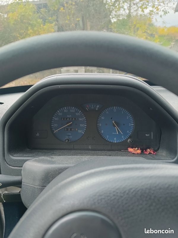Peugeot 106 kids essence - Voitures