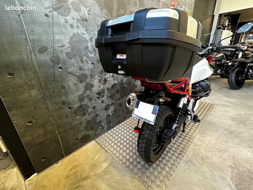 Moto Guzzi V85 TT 850 GIALLO SAHARA 26000kms - Motos