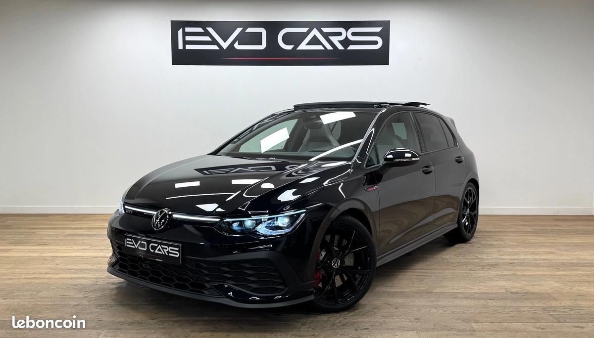 Volkswagen Golf GTI ClubSport 2.0 300 ch Cuir / DCC / ACC / KEYLESS ...