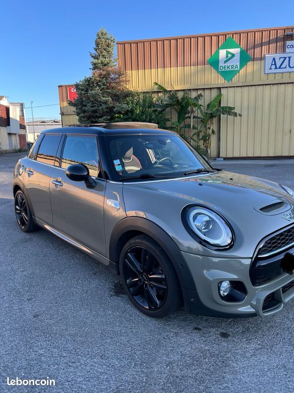Mini Cooper S 2.0i 16V 192cv JCW - Voitures