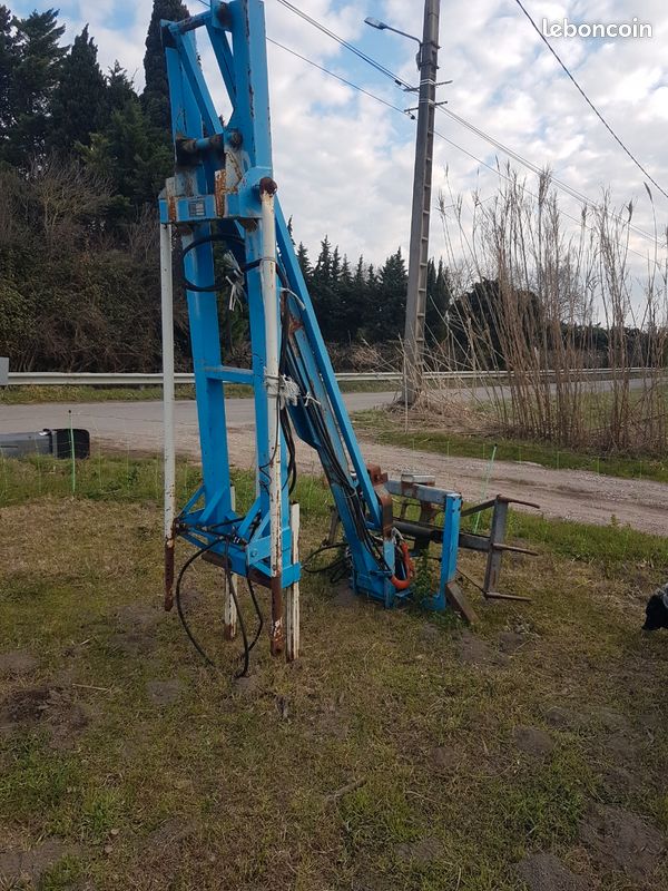 Surelevateur calvet Contact par téléphone - Matériel agricole
