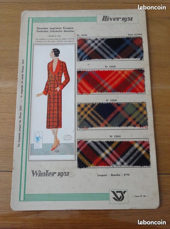 Rare Carton publicitaire avec réels morceaux de tissu original de 1931 ...