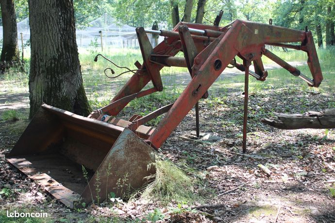 Chargeur faucheux d'occasion - Matériel agricole - leboncoin