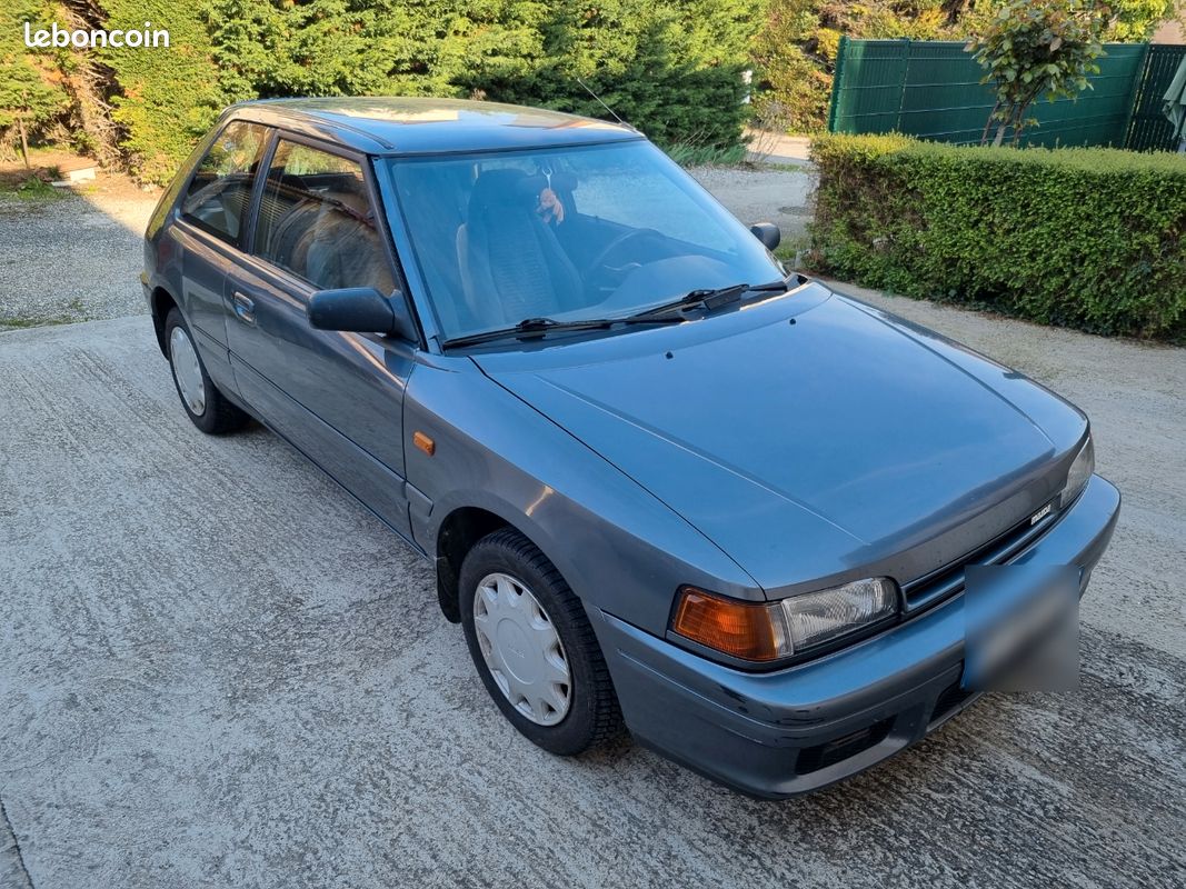 Mazda 323 GT 140 cv sport - Voitures