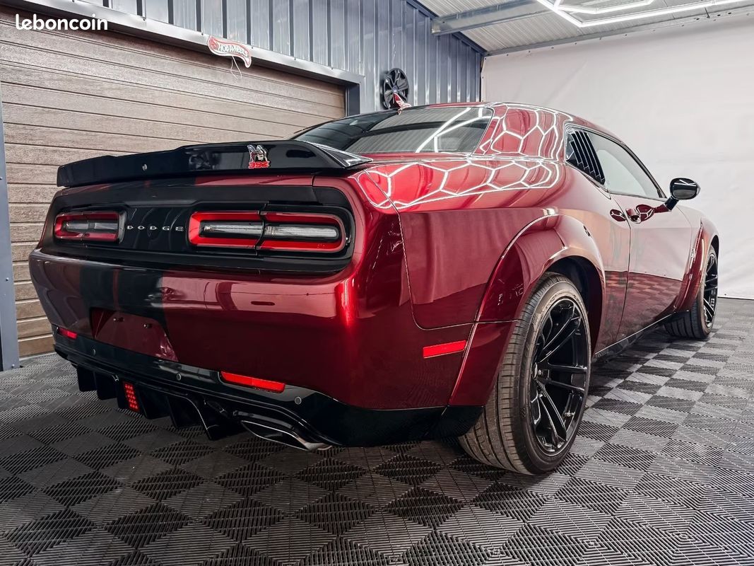 Dodge CHALLENGER Scat Pack Widebody 6.4 V8 HEMI 492 ch BVM – Toit ...