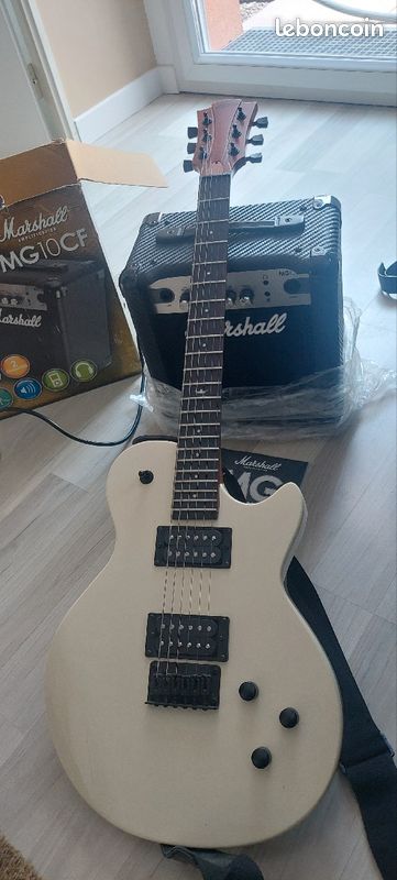 Guitare électrique LAG imperator 66 blanche - Instruments de musique