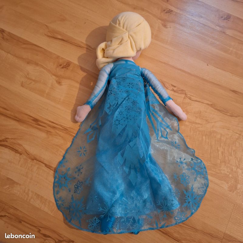 Peluche Elsa - Jeux & Jouets