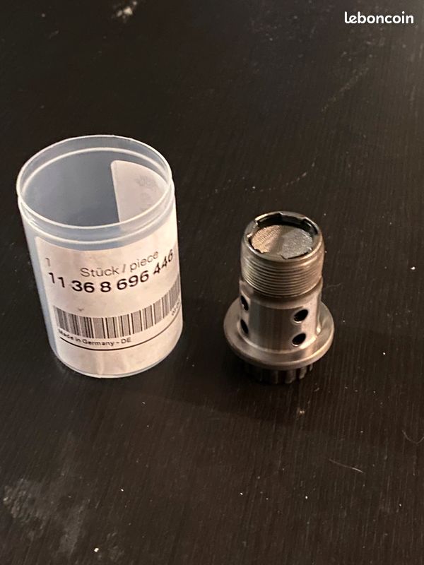 Vis centrale vanos - Équipement auto