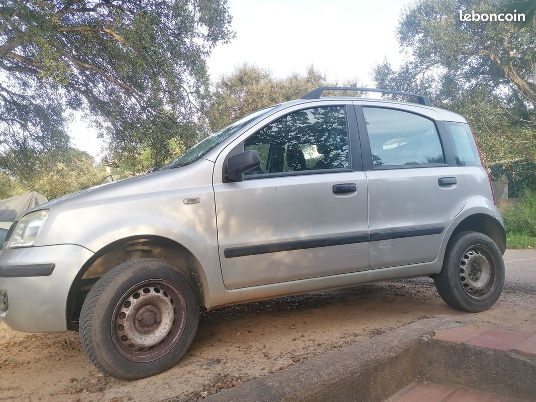 Fiat Panda 4x4 - Voitures