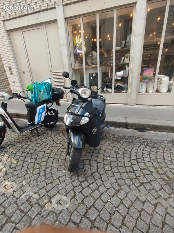Piaggio Fly 2t 2012 CT Vierge - Motos