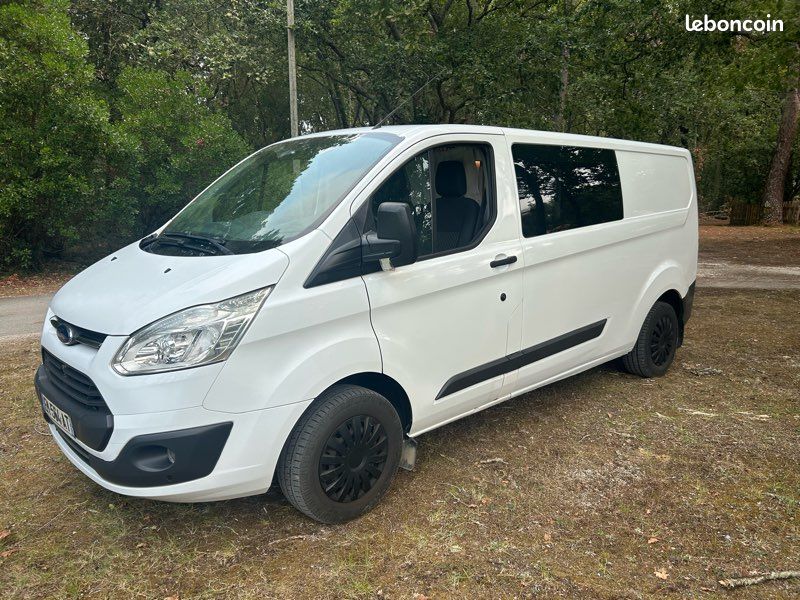 Ford transit custom 130ch / amenagé - Utilitaires