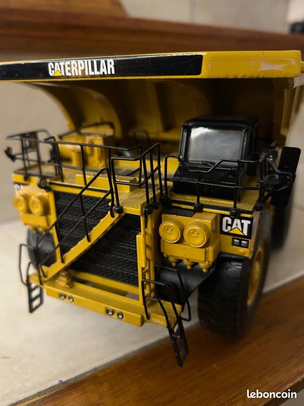 Caterpillar 793 D 1/50 - Collection