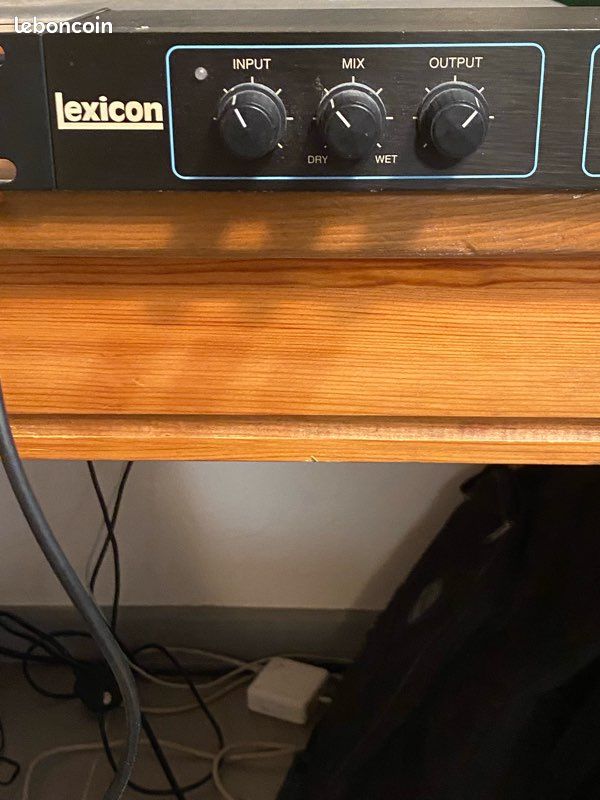 Lexicon Alex Multi effects. Reverb / Chorus / Flanger / Echo / Delay ...