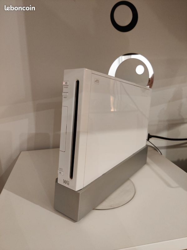 Nintendo Wii - Consoles