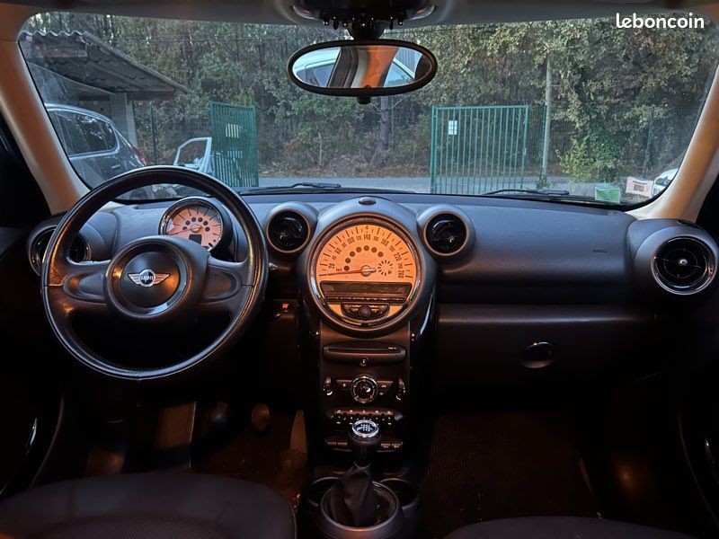 MINI MINI 2 (R60) Countryman Cooper 1.6 i 16V 122 cv - Voitures