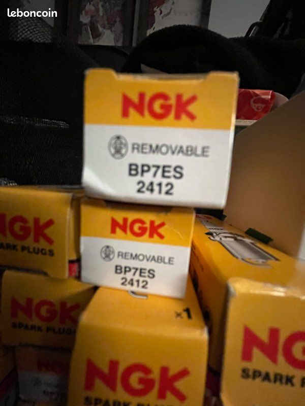 Lot de 10 Bougies d'allumage 2412 NGK Raccord-SAE avec vis Électrode ...