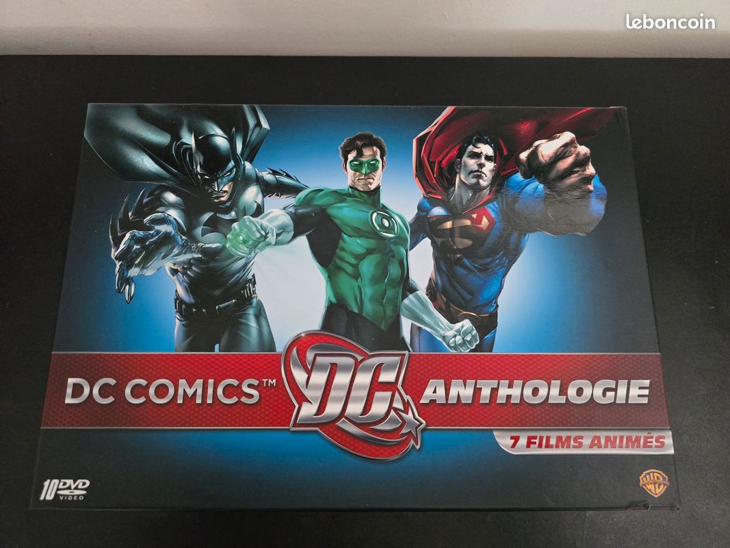 Coffret collector DC comics anthologie 7 films animés + 1 livre ...