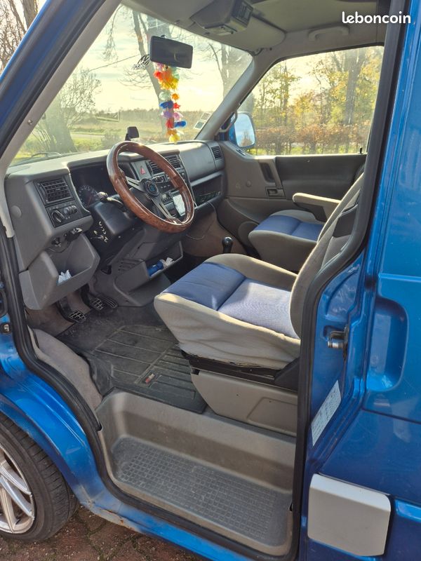 Volkswagen t4 multivan atlantis - Voitures