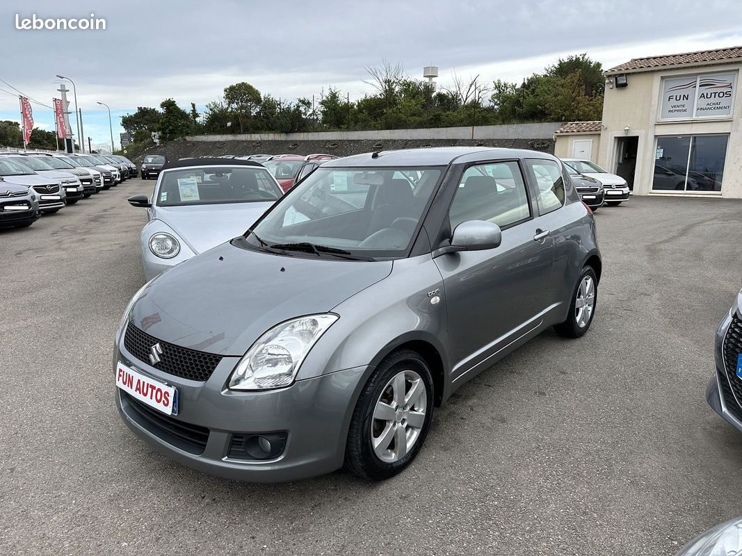 Suzuki SWIFT 1.3 DDIS75 GL 3P - Voitures