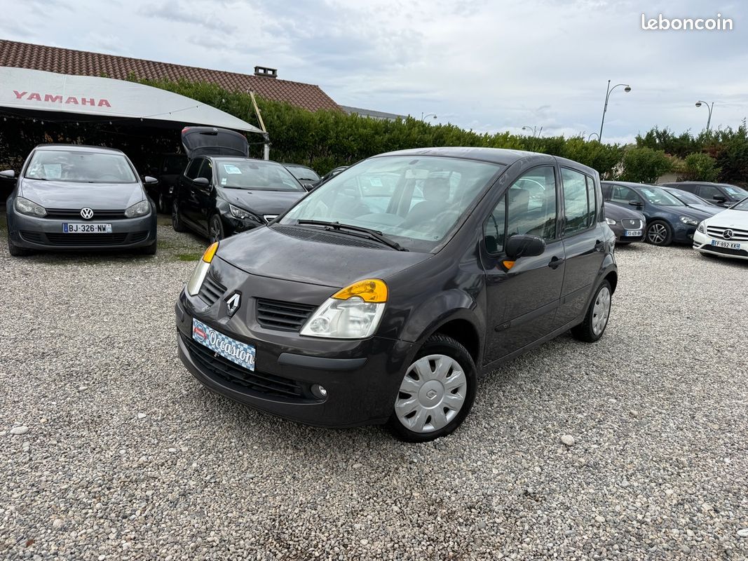 RENAULT Modus 1.2 16V 75CH Confort BVM - Voitures