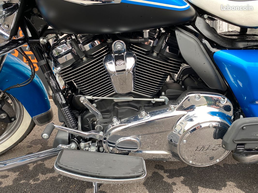 Harley Davidson Electra Glide Revival 1868cc / 114Ci n°17/1500 - Motos
