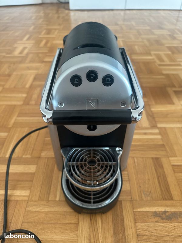 Machine Nespresso zenius pro - Équipements pour restaurants & hôtels