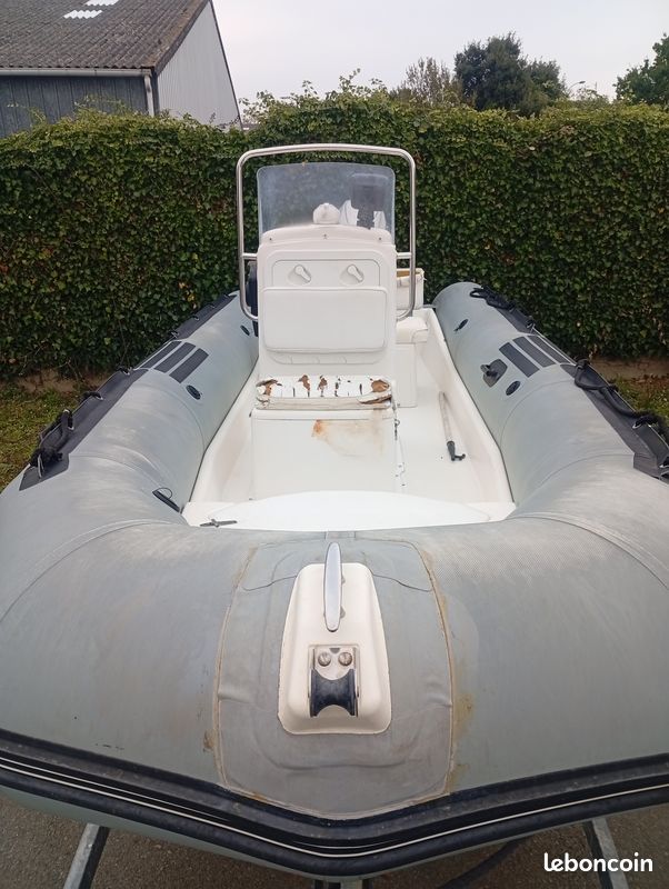 Semi rigide zodiac pro 12 man - Nautisme