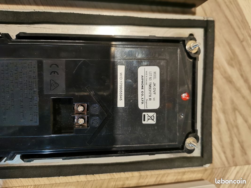 Aiphone JKS1AEDF kit vidéo interphone couleur a mémoire encastré ...