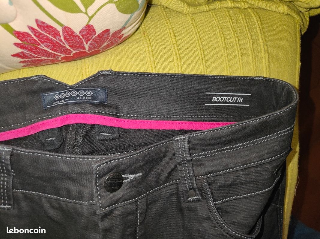 Pantalon noir Bonobo taille 42 aspect brillant BLISSAO neuf - Vêtements