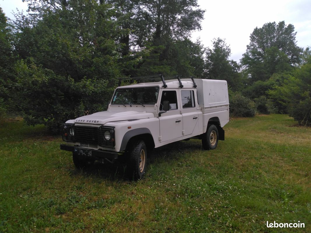 Land rover 130 SW - Voitures