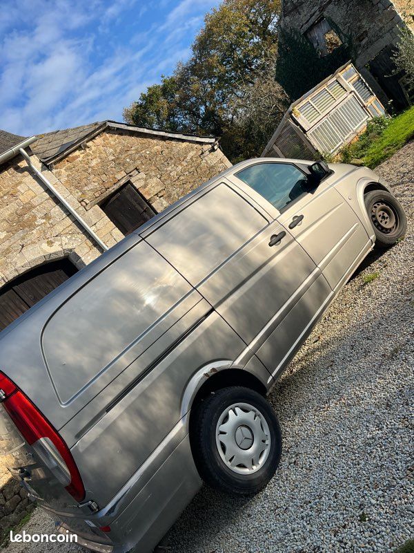 Mercedes vito 120 cdi 2009 - Utilitaires